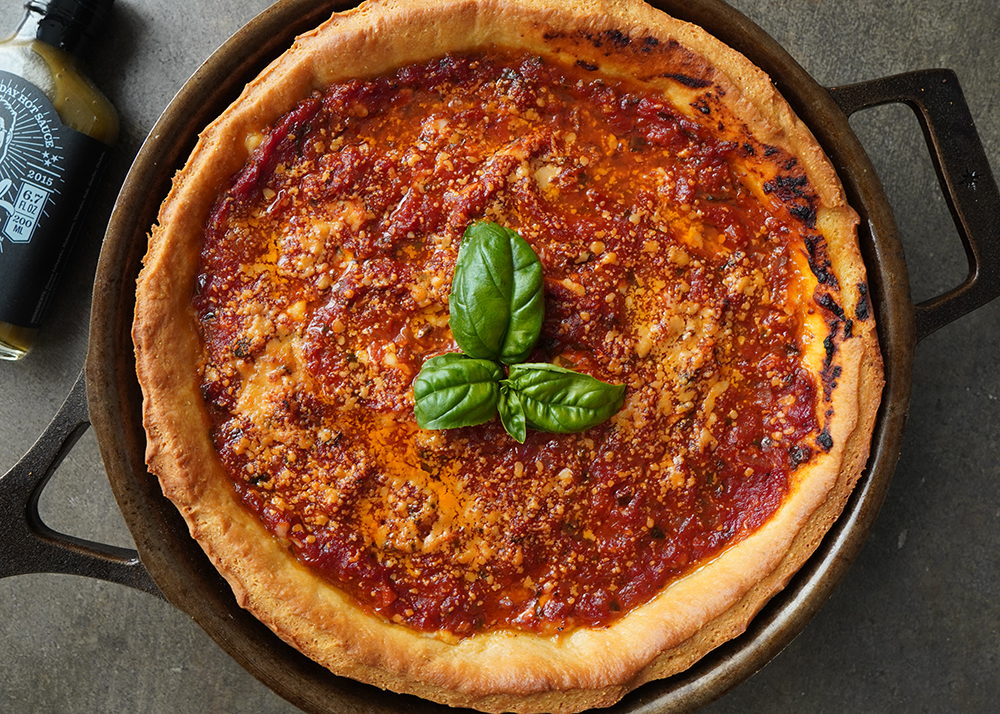 Chicago Deep Dish Pizza – Hoff & Pepper